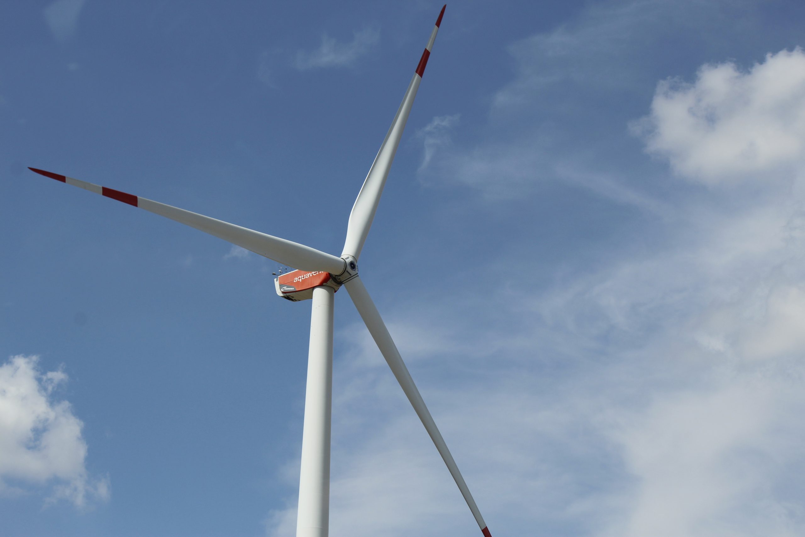 H@llAnzeiger - Wie sollen Rotorblätter von Windrädern entsorgt werden ...