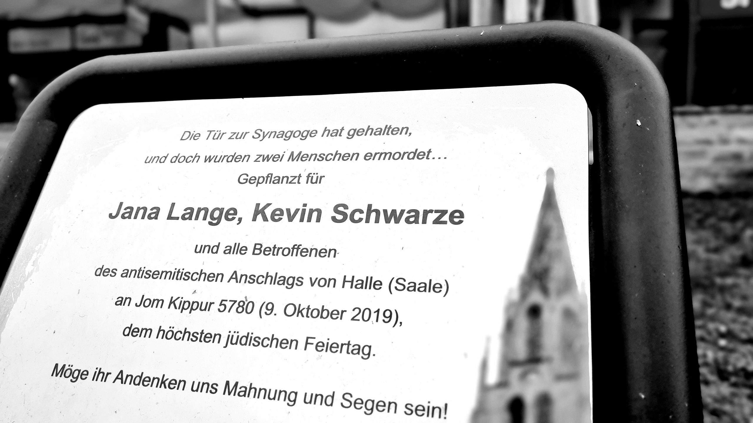 H@llAnzeiger - Bürgermeister Egbert Geier: „Wir vergessen nicht!“
